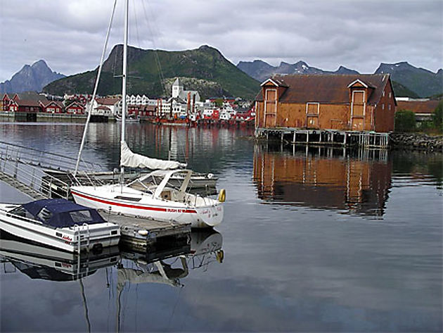 Svolvaer : Svolvær : Île d'Austvågøy : Îles Lofoten et Vesterålen ...