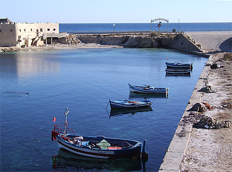 Quelques bateaux : Bateaux : Transport : Port de Monastir : Monastir ...