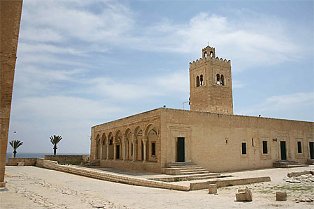 Mosquée de Monastir : Mosquée : La Grande Mosquée : Monastir : Kairouan ...