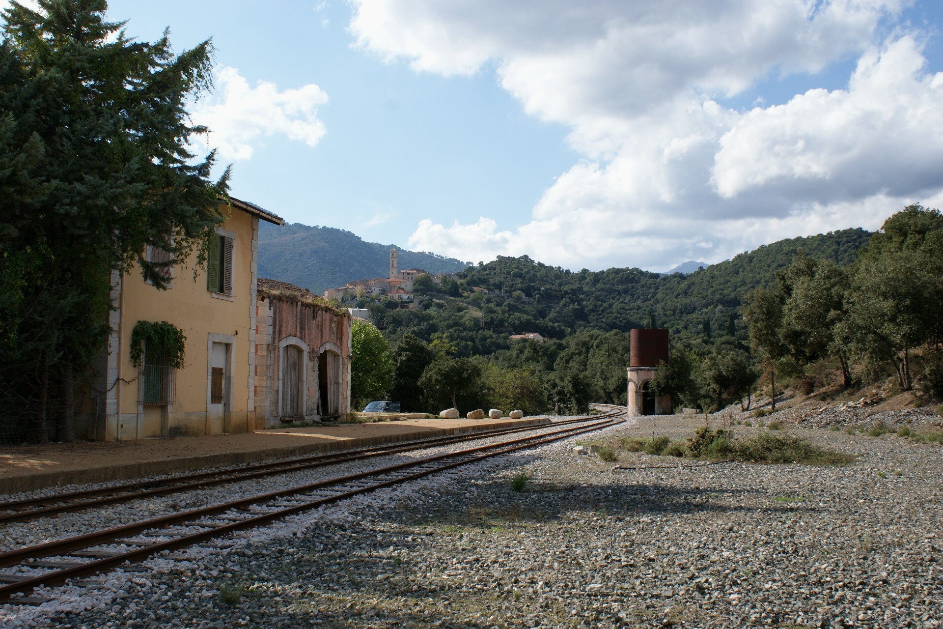 La gare de Soveria : Transport : Soveria : Haute-Corse : Corse ...