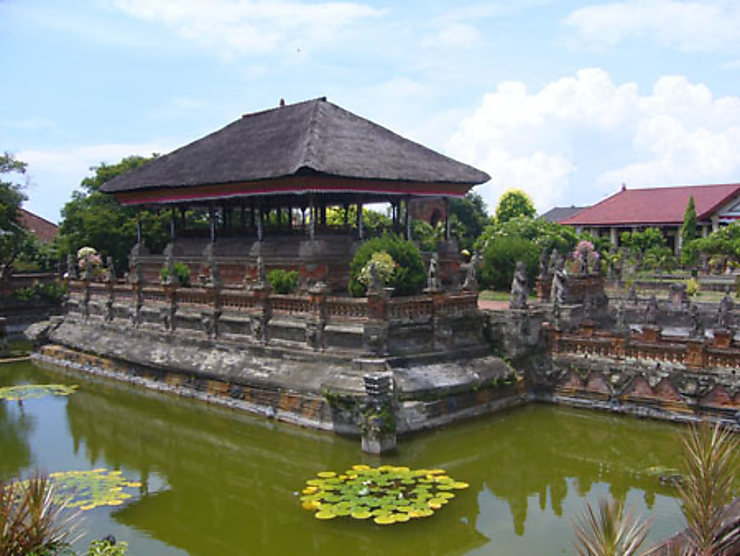 Kertagosa : Palais de justice de Klungkung (Kerta Gosa) : Klungkung ...