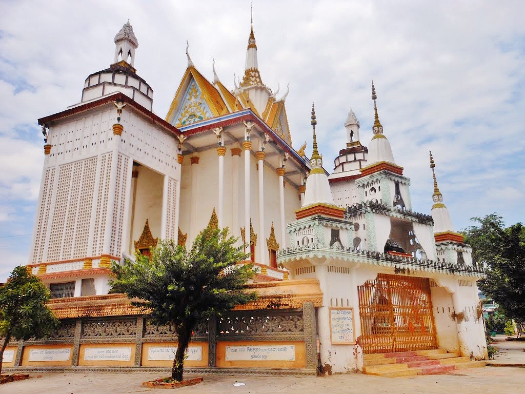 Temple Tuol Tom Poung : Temples : Wat Tuol Tom Poung : Phnom Penh ...