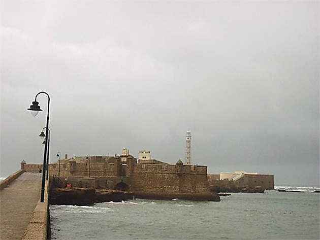 Castillo San Sebastian : Châteaux : Castillo de San Sebastian (Fort ...