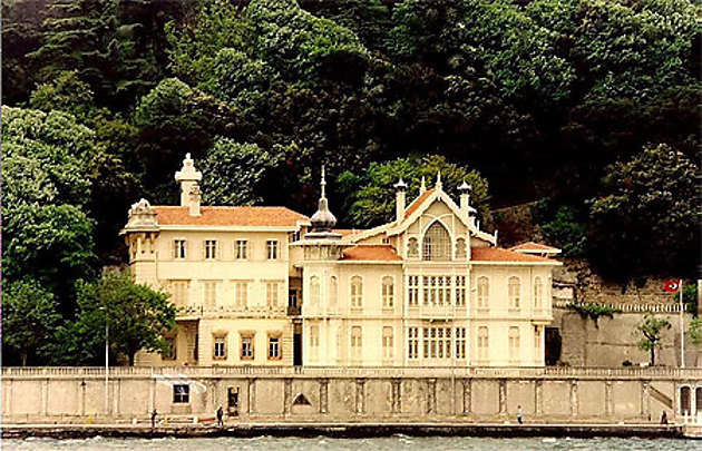 Maisons d'été sur le bosphore : Bosphore : Istanbul : Routard.com