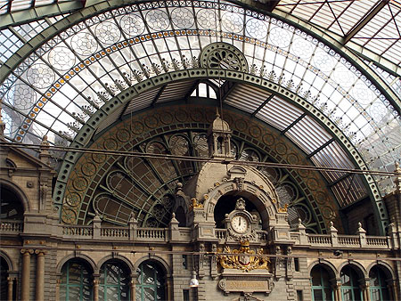 Detail de la Gare d'Anvers : Gare d'Antwerpen Centraal : Anvers ...