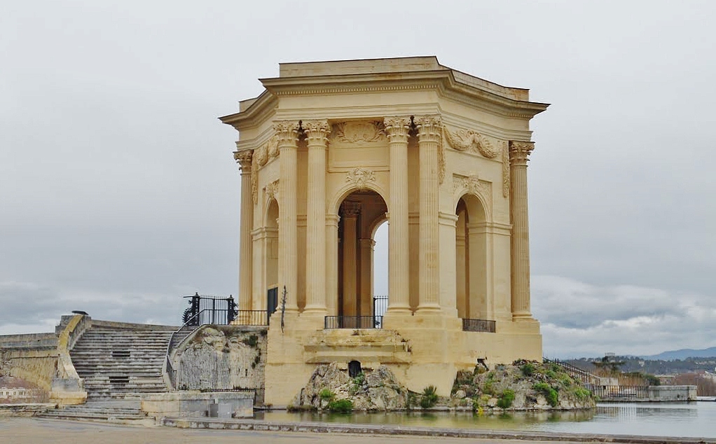 Pavillon du Peyrou : Promenade du Peyrou : Vieille ville : Montpellier ...