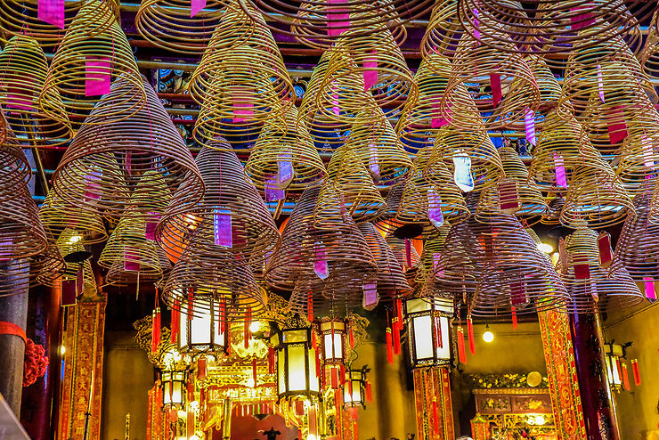 Man Mo temple : Temples : Temple Man Mo : Sheung Wan : Île de Hong Kong ...