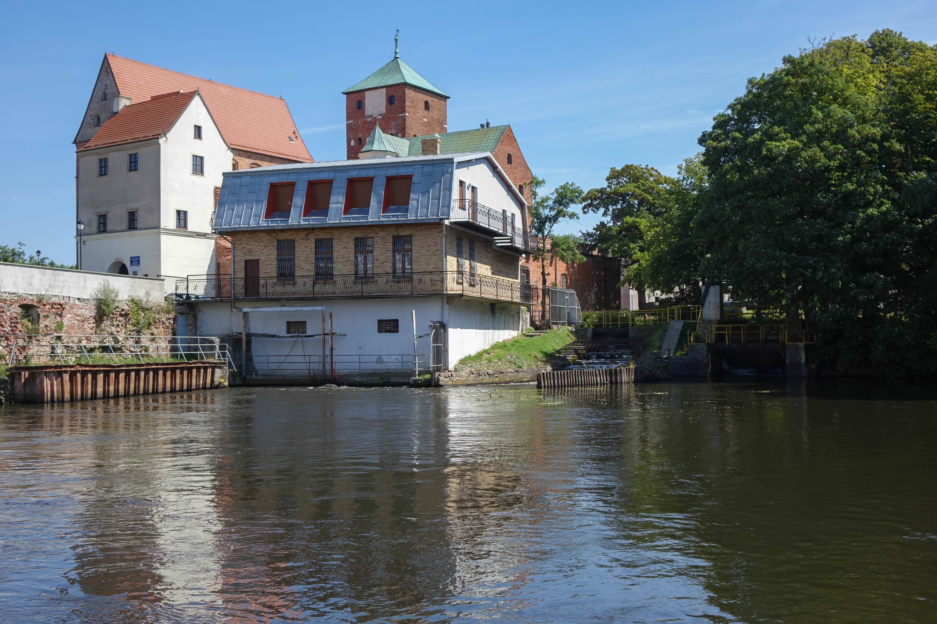 Sur le bord de Wieprza : Fleuve : Darlowo : Grande Pologne et Poméranie ...