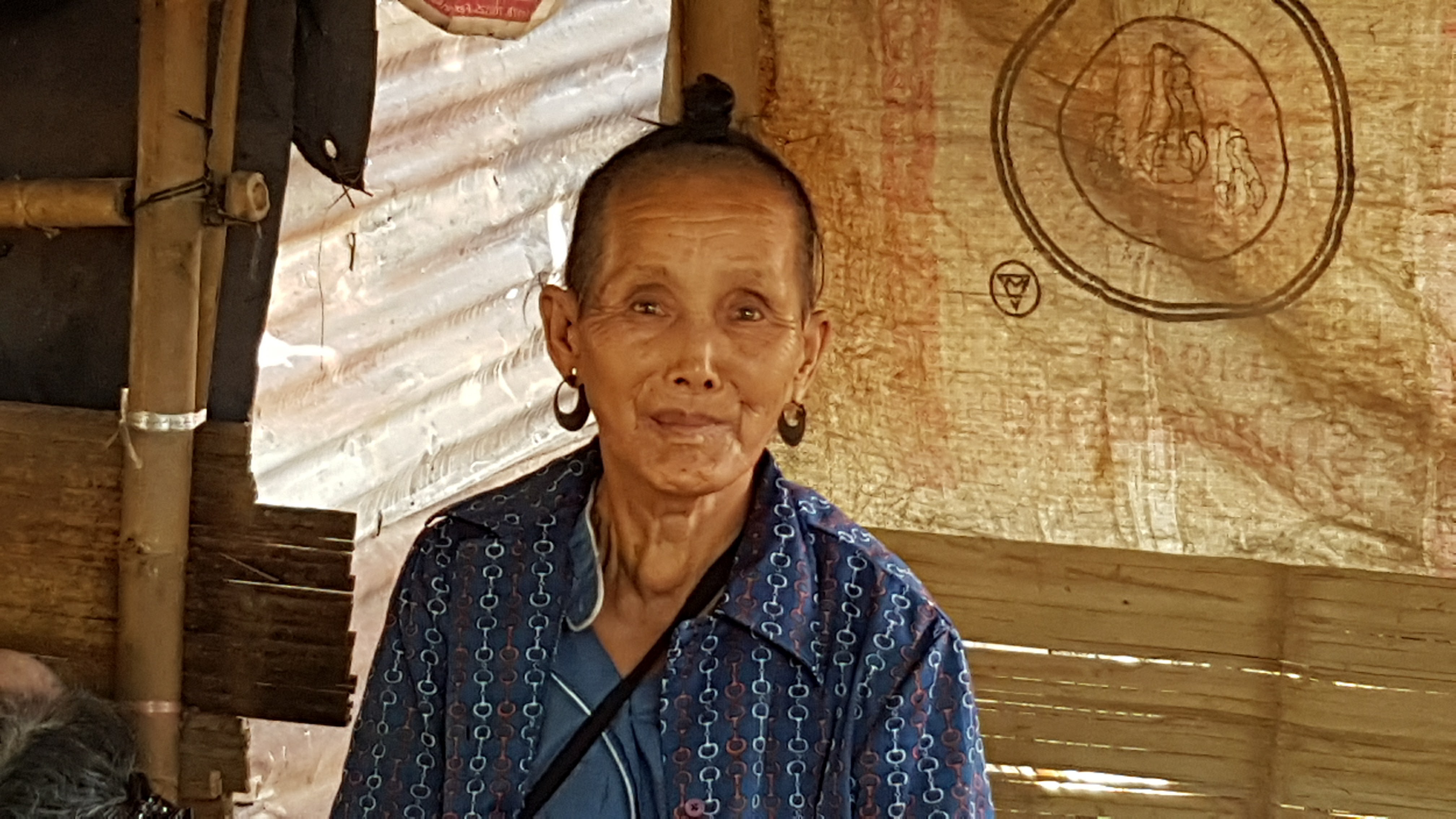 Portrait au marché : Portraits : Nong Khiaw : Nord-Ouest : Laos ...