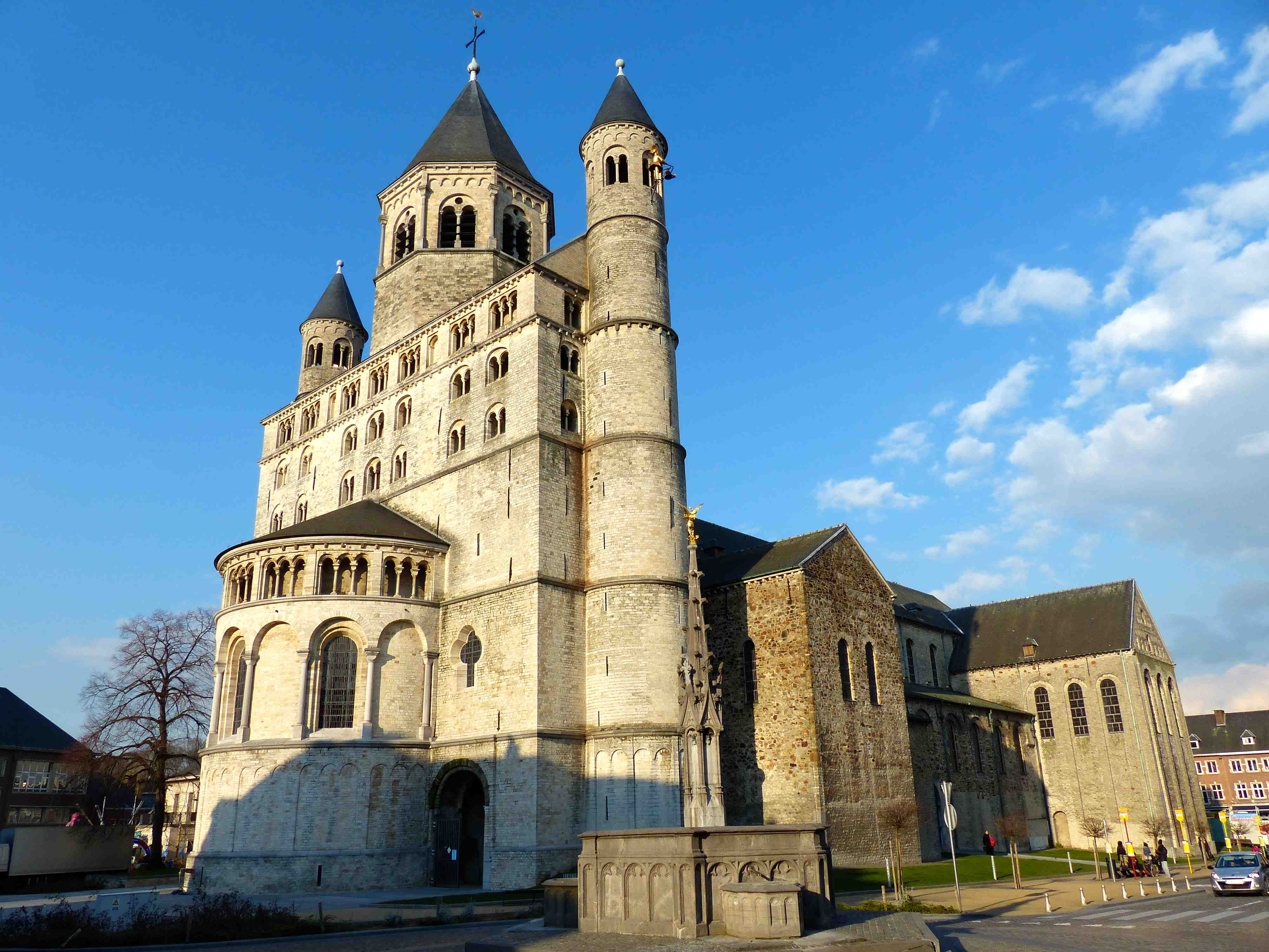 Abbaye de Nivelles : Eglise : Nivelles : Brabant wallon : Belgique ...