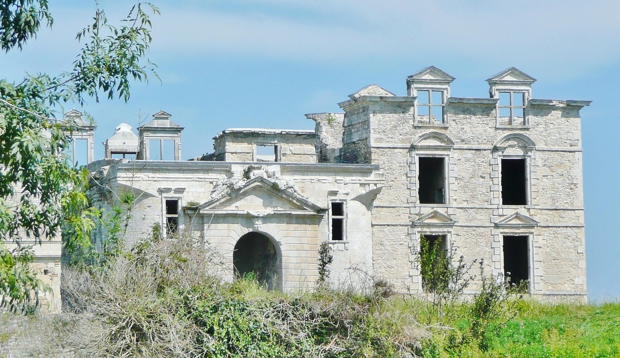 Château mediéval de Gramont : Châteaux : Bidache : Pyrénées-Atlantiques ...