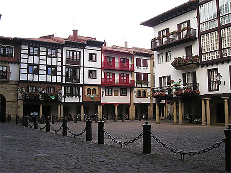 Visiter Hondarribia (Fontarrabie) : préparez votre séjour et voyage ...