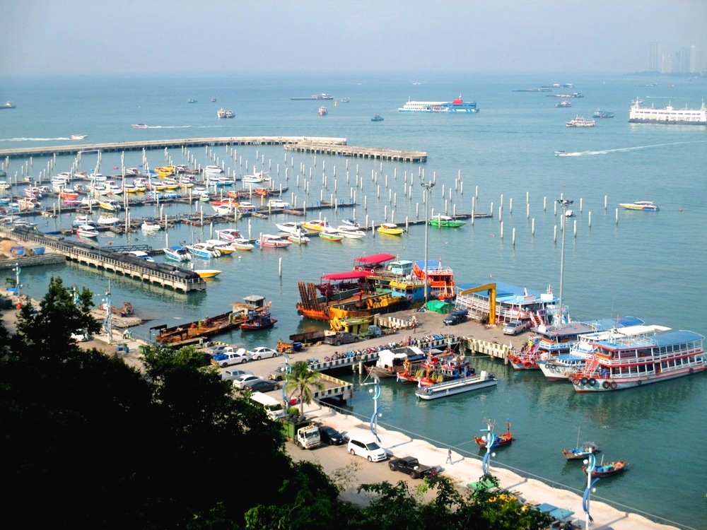 Port de Pattaya : Bateaux : Transport : Pattaya : Golfe de Thaïlande ...