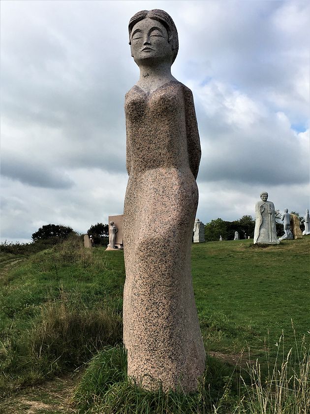 La vallée des Saints : Statues : Carnoet : Côtes-d'Armor : Bretagne ...