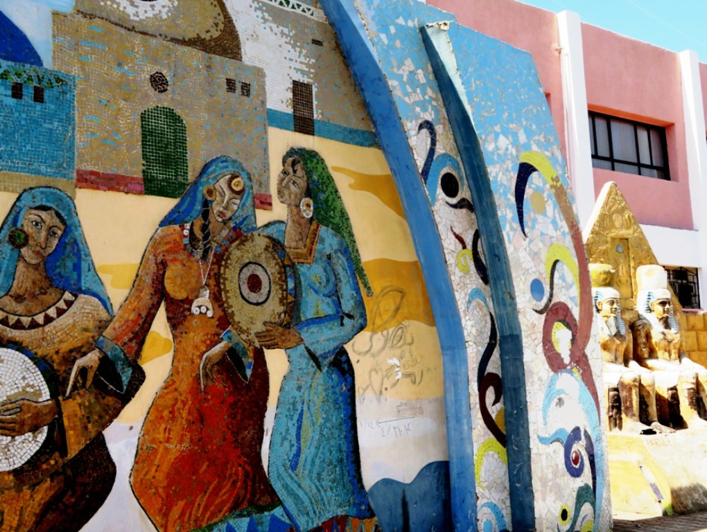 Street art à Hurghada : Street art : Hurghada (el-Ghardaqa) : Mer Rouge ...