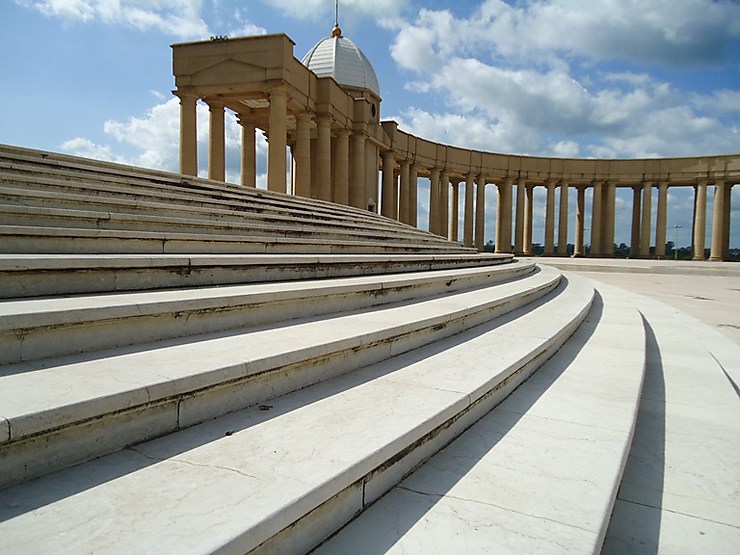 Visiter Yamoussoukro : préparez votre séjour et voyage Yamoussoukro ...