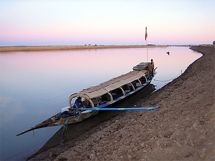 Pinasse : Bateaux : Transport : Fleuve : Régions de Ségou et Mopti ...