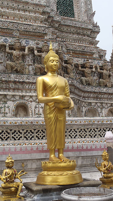 Bouddha : Temples : Statues : Wat Arun (Temple de l'Aube) : Bangkok ...