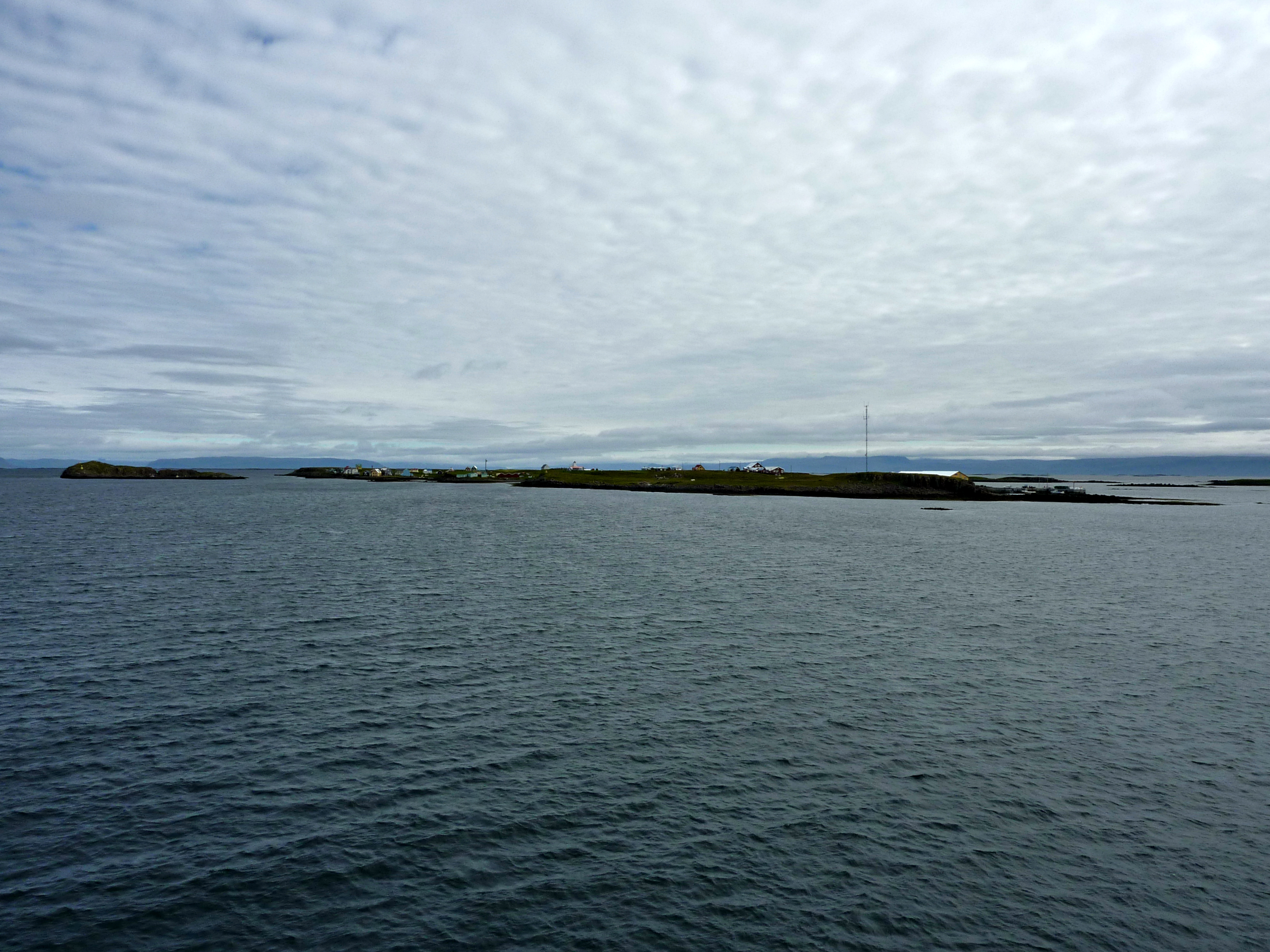 Flatey entre ciel et mer : Mer : Fjords du Nord-Ouest : Islande ...