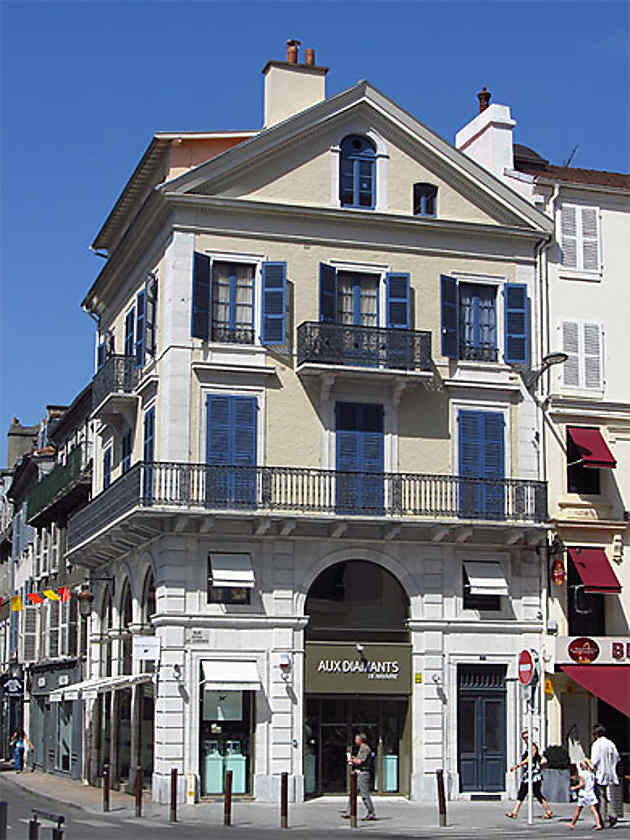 Pau, centre ville : Pau : Pyrénées-Atlantiques : Pays basque et Béarn ...