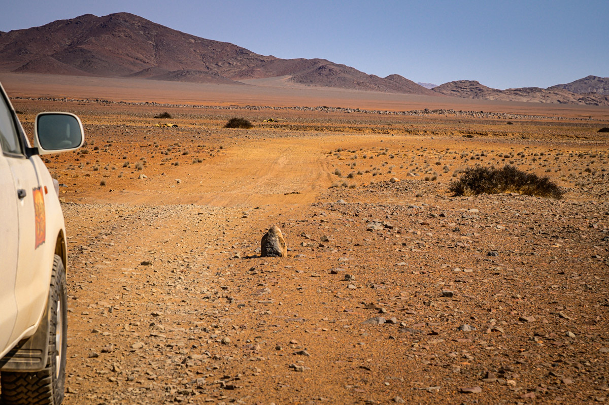 Messum Crater : Routes : Transport : Désert : Damaraland : Namibie ...
