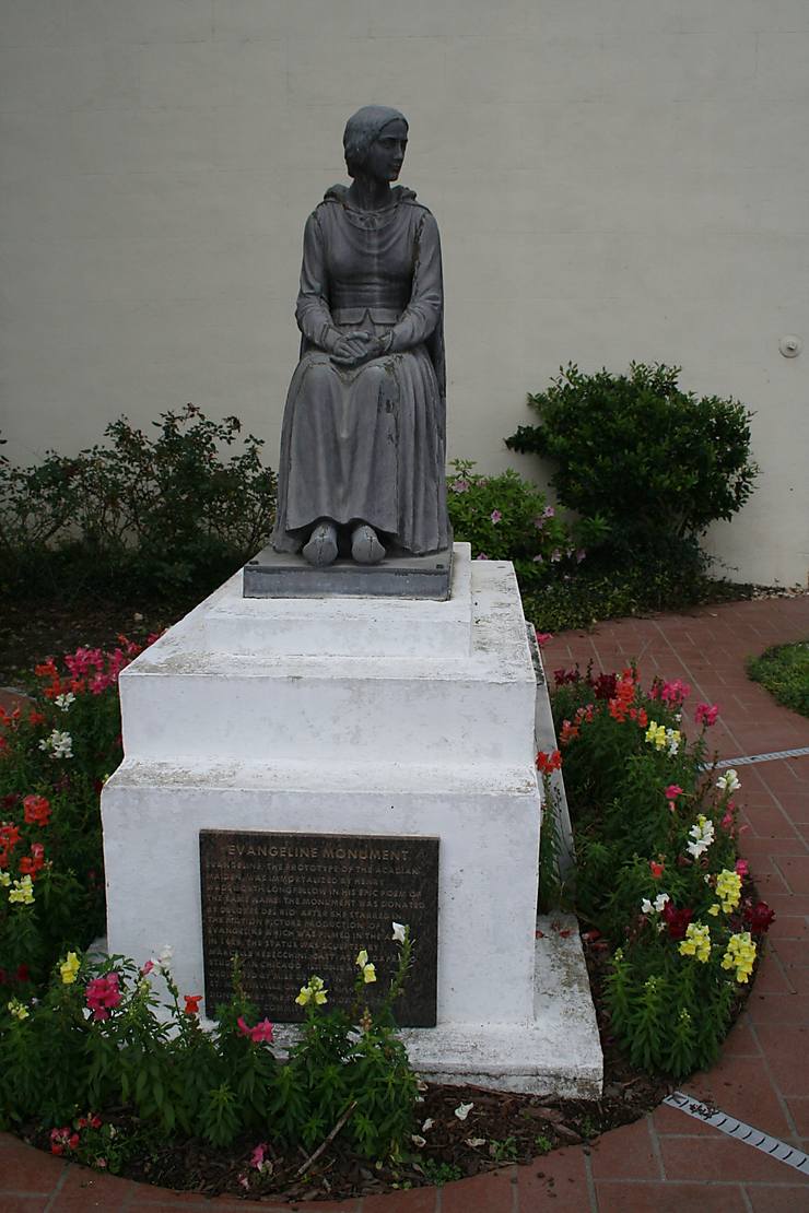 Evangeline : Statues : St Martinville : Pays cajun et bayous ...