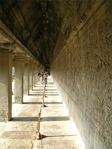 La procession historique : Angkor Wat : Site d'Angkor : Cambodge ...