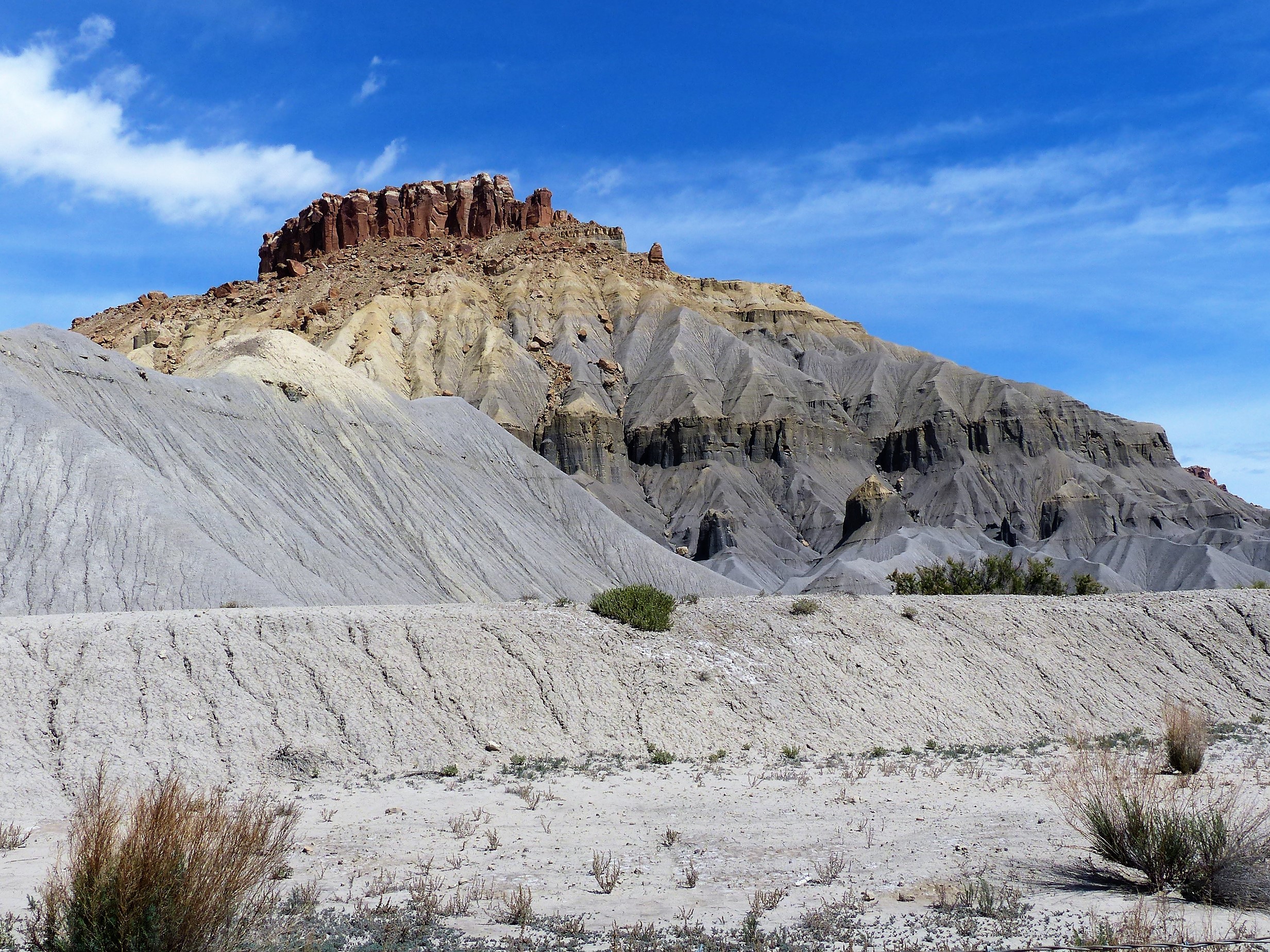Le long de l'Utah 24 : Utah : Parcs nationaux de l'Ouest américain ...