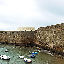 Castillo San Sebastian : Castillo de San Sebastian (Fort Saint ...