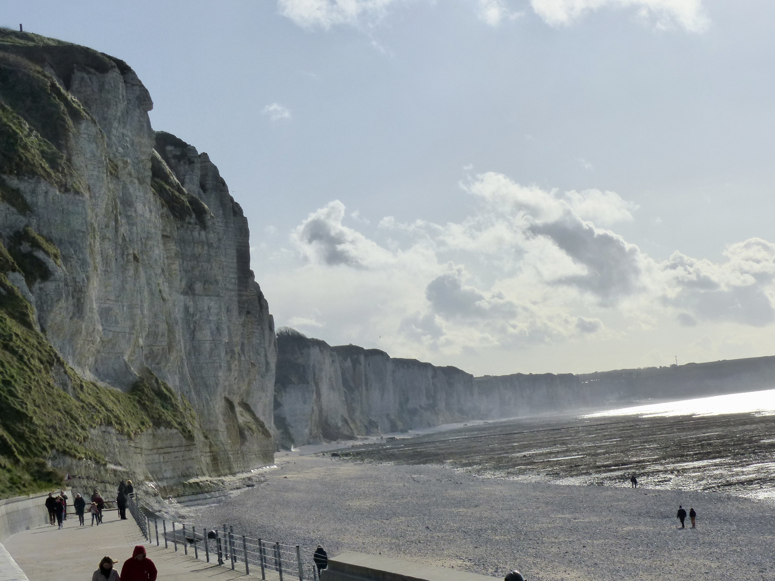 Falaise impressionnante : Plages : Mer : Falaise : Fécamp : Seine ...