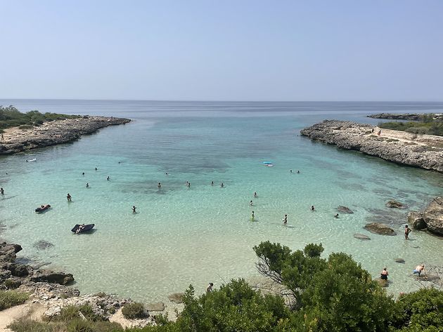 Une baie magnifique de Marina di Pulsano : Plages : Mer : Marina di ...