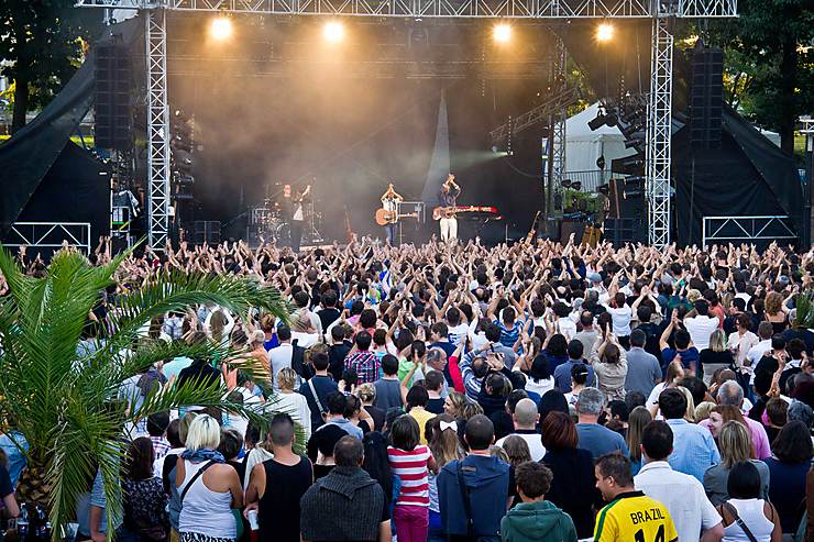 Visiter Brive-la-Gaillarde : préparez votre séjour et voyage Brive-la ...