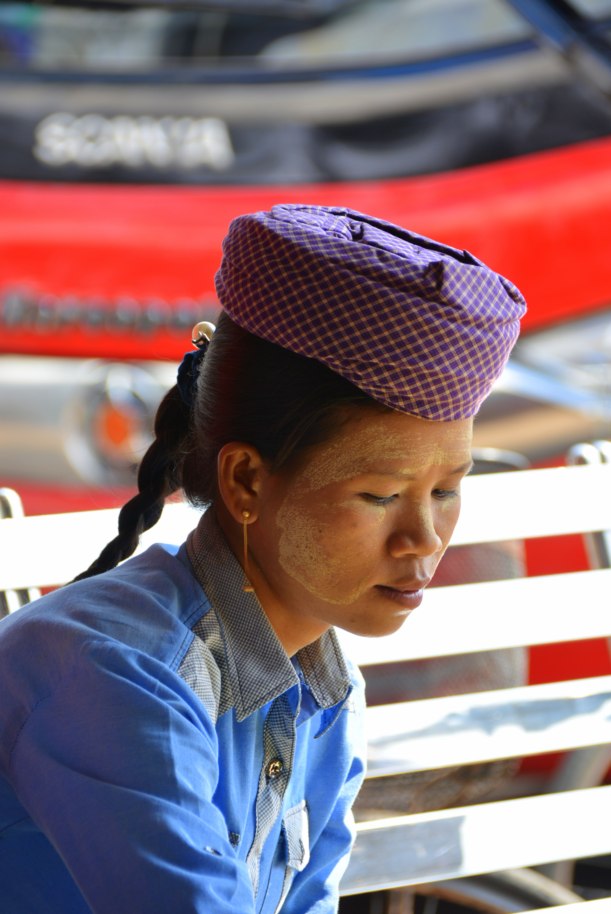 La femme au turban : Portraits : Mawlamyine : Sud-est du Myanmar (Môn ...