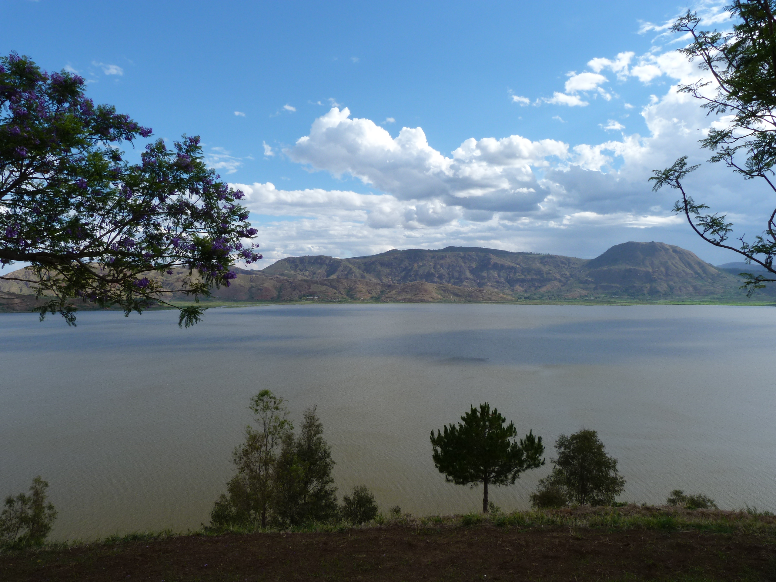 Le lac Itasy : Lacs : Lac Itasy : Province d'Antananarivo : Madagascar ...