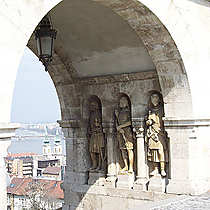 Szent Istvan : Statues : Halászbástya (Bastion des Pêcheurs) : Buda ...
