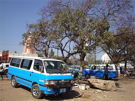 Minibus : Transport : Lusaka : Zambie : Routard.com