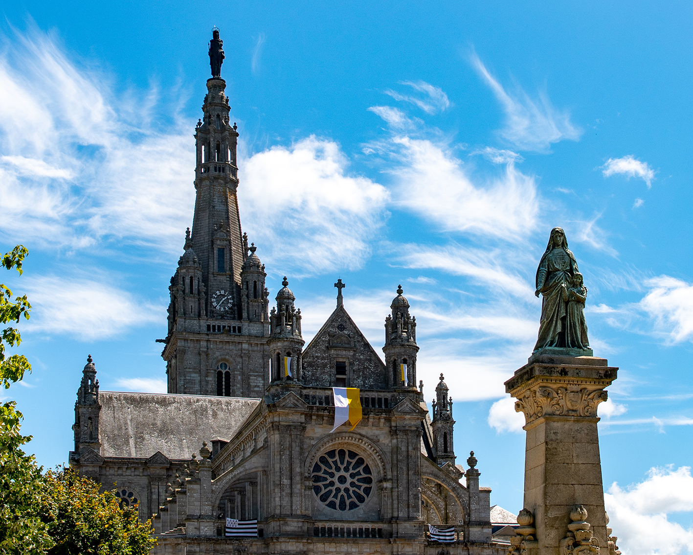 La basilique Sainte-Anne-d'Auray : Statues : Eglise : Sainte-Anne-d ...