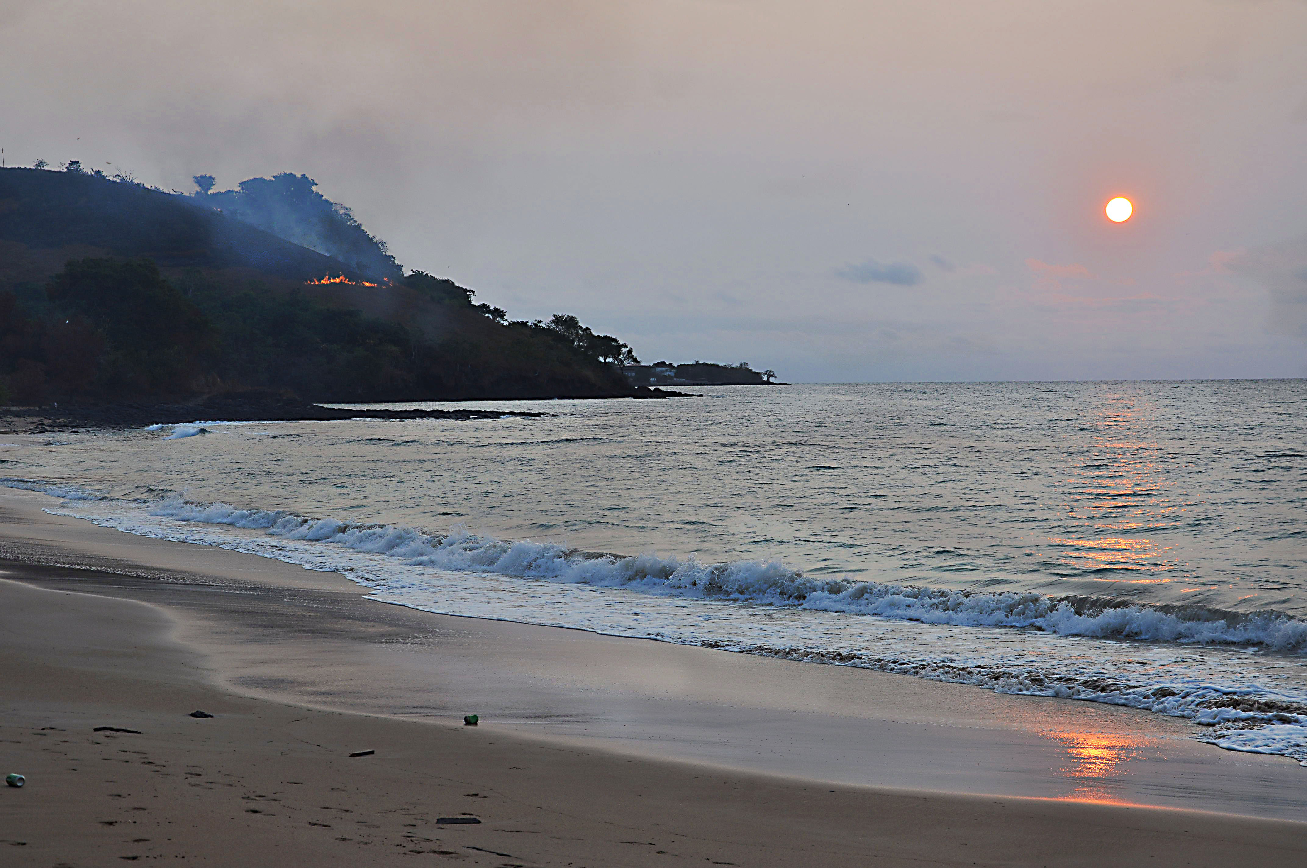 Praia Morro Peixe : Plages : Mer : Morro Peixe : Ile de Sao Tomé : Sao ...