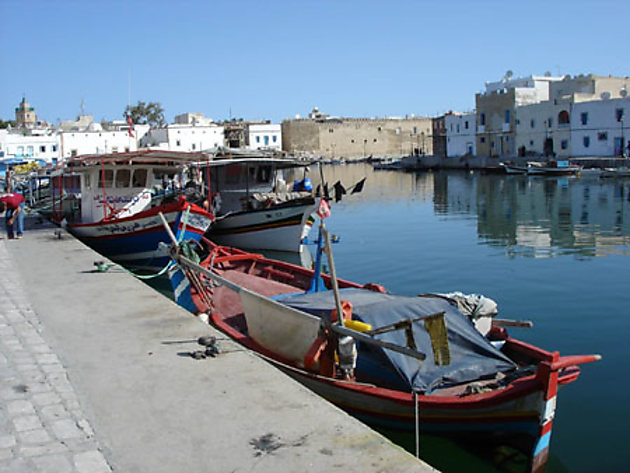 Le port de Bizerte : Bateaux : Transport : Bizerte : Côte Corail ...