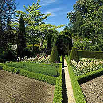 Château de Digeon, Morvillers-St-Saturnin : Châteaux : Jardin floral du ...