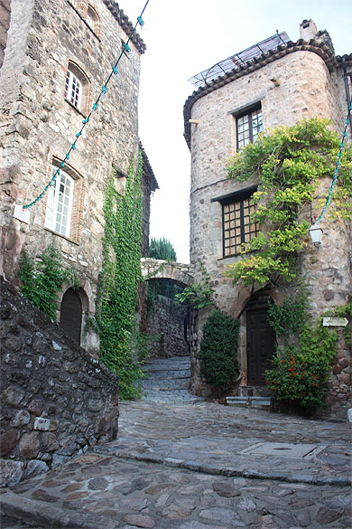 Les Arcs sur Argens : Les Arcs-sur-Argens : Var : Côte d'Azur : Routard.com