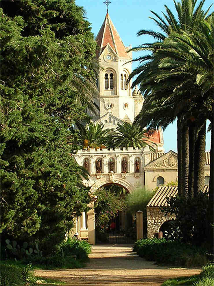 Visiter Île Saint-Honorat : préparez votre séjour et voyage Île Saint ...